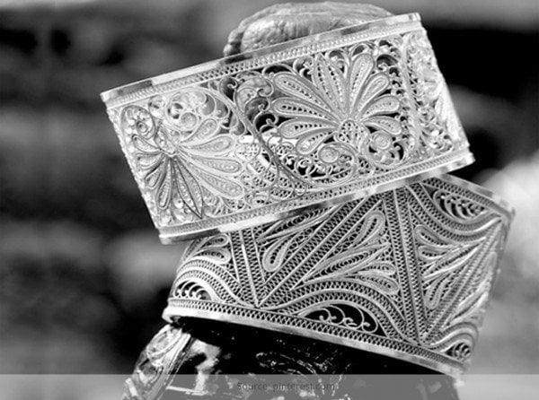 Tarakasi Jewelry: Illustration of Indian Elaborate Ethnic Jewelry