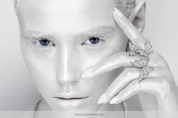 Stephen Webster Fly by Night Collection: Devastatingly Beautiful