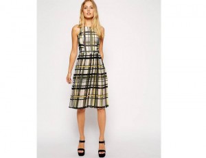 Check Mate Folks: The Scoop On Wearing Checks Right!