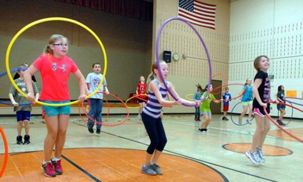 Hula-Hoop Helps Keep Your Tummy Flat: Fun Ways To Do It