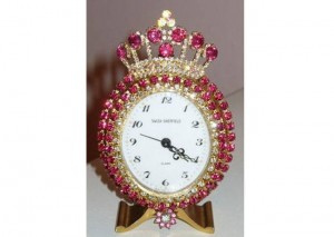 DIY: How To Add Bling To Your Everyday Stuff To Give It A Makeover