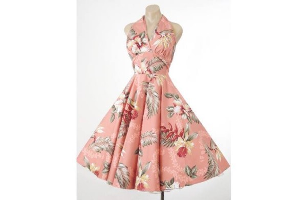 Here’s How to Rock the Look for a Retro Party