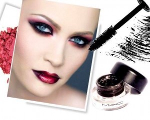 Top 11 Must-Haves for Right Gothic Makeup Essentials