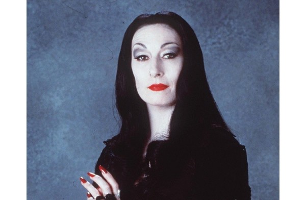 Top 11 Must-Haves for Right Gothic Makeup Essentials