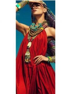 10 Trendy Gypsy Accessories To Make A Statement With