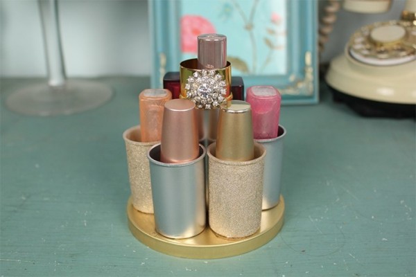 Easy And Quick DIY Lipstick Holder For Your Stash