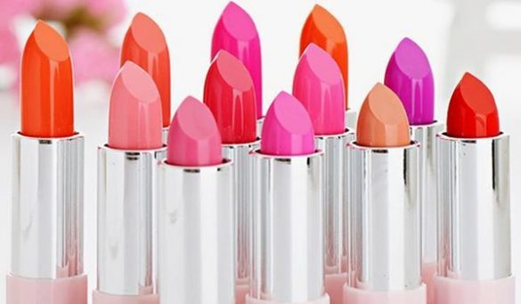 Best Lipsticks For Dry Lips: Keep Your Lips Soft, Supple And Hydrated