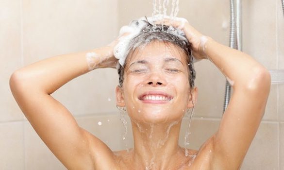 How To Take Head Bath For Healthy Hair