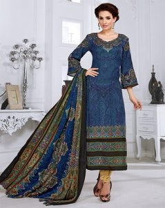 Pashmina Winter Wear For That Regal Look Worn Over Generations