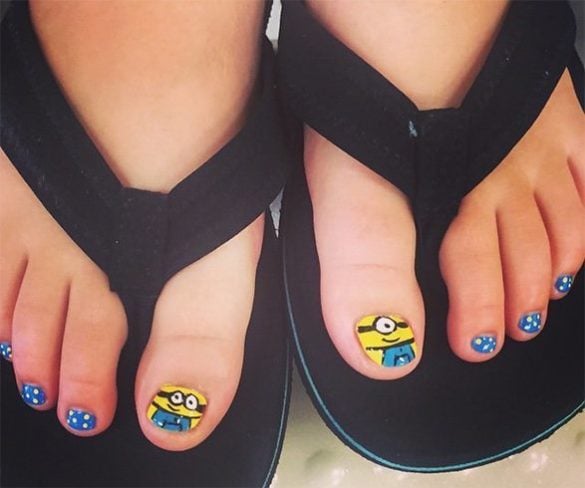 35 Easy Toe Nail Designs That Are Totally Worth Your Time