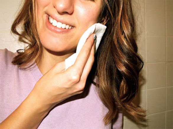 Simple Cleansing Wipes For Beautifully Refreshed And Healthy Skin!