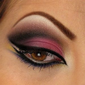 Creative Arabic Eye Makeup Tutorial To Stun Everyone