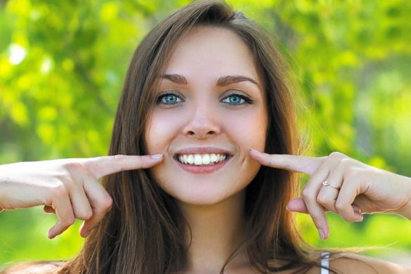 Easy Ways To Get instant Dimples Naturally With Exercises and Makeup