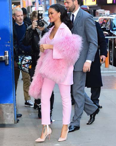 Stirrup Pants Trend - The Surprising Comeback