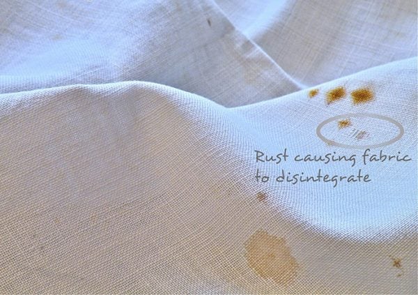 How To Remove Rust Stains From Clothes